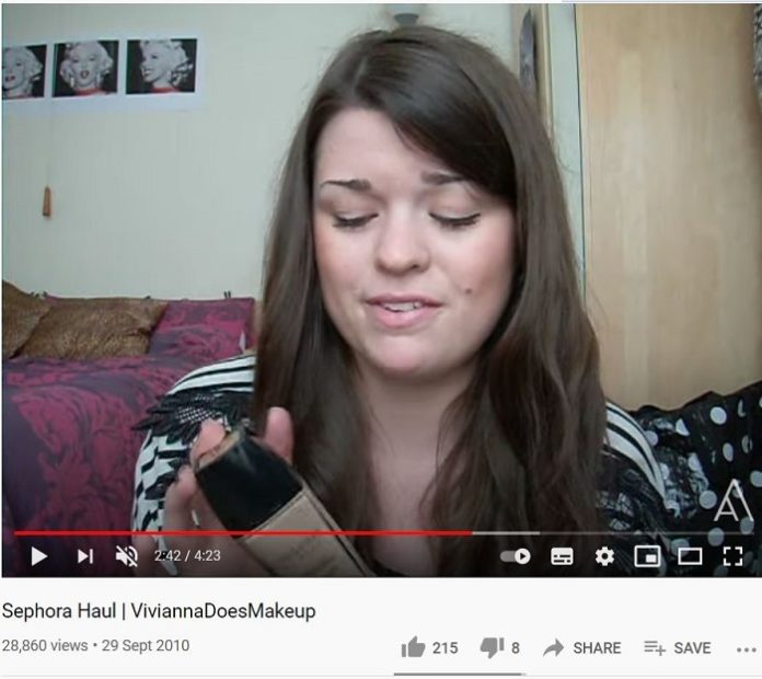 Who is Anna Edit? Wiki, Age, Husband, Bio & Facts About Blogger