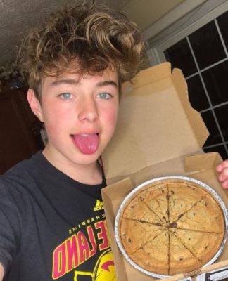 Who is Jeremy Hutchins? Wiki, Height, Age, Bio & Facts About YouTuber