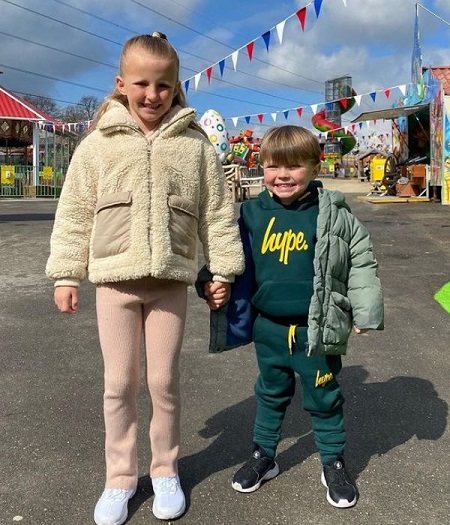 Billie Faiers Wiki - Age, Husband, Net worth, Family, Biography & More