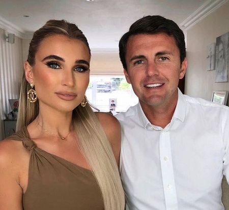 Billie Faiers Wiki - Age, Husband, Net worth, Family, Biography & More