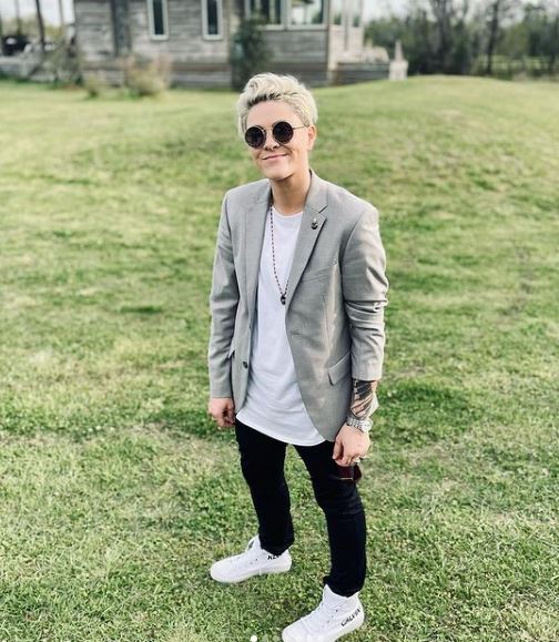 Anne Cline Wiki: Biography, Age, Girlfriend, Family, Net worth & More