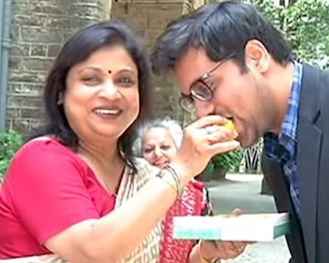Ayush Sinha [IAS] Wiki, Biography, Wife, Age, Education, Marksheet Rank ...