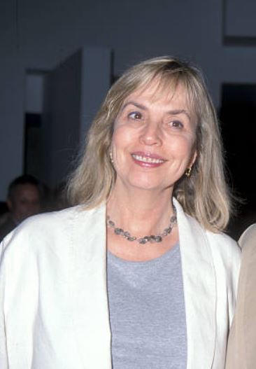 Who is Cindy Gilmore? Wiki, Biography & Facts About Ed Asner's Wife