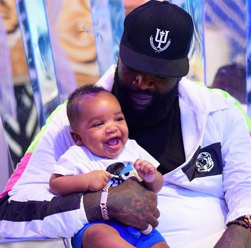 Who is Briana Singleton? Wiki, Biography, Age, Net worth, Husband, Kids ...