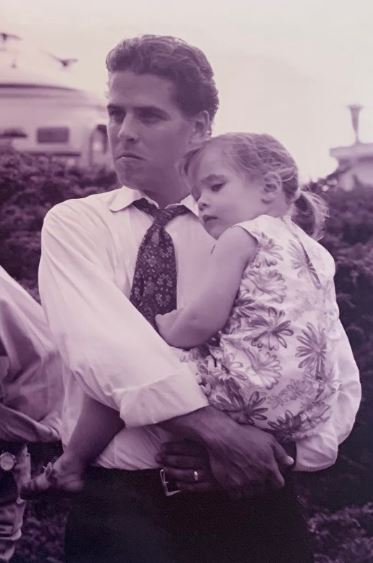 Who is Naomi Biden? Wiki, Biography, Age, Husband, Parents, Height, Net ...