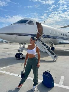 Who is Janet Guzman? Wiki, Biography, Net worth, Age, Boyfriend, Family ...