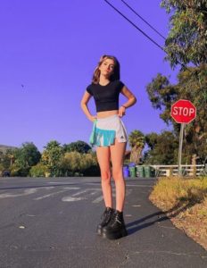 Who is Sami Sheen? Wiki, Biography, Age, Net Worth, Parents, Boyfriend ...