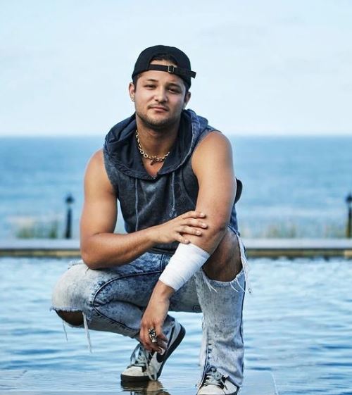 Who was Chris Pearson? Wiki, Biography, Death, Age, Wife, Family, Net ...