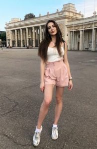 Who is Polina Knoroz? Wiki, Biography, Height, Weight, Age, Net worth ...