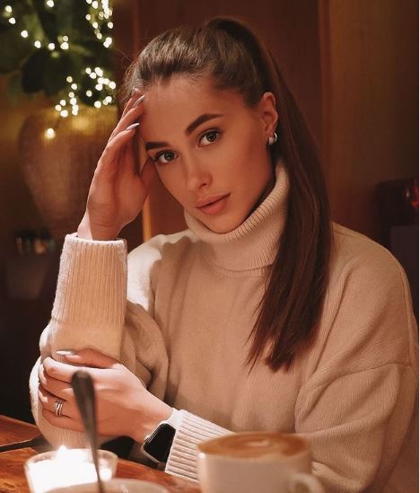Who is Polina Knoroz? Wiki, Biography, Height, Weight, Age, Net worth ...