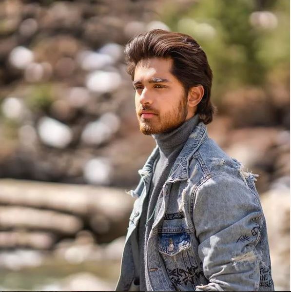 Who is Roshan Meka? Wiki, Biography, Age, Girlfriend, Parents, Caste ...