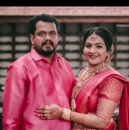 Alby Francis [Director] Wiki, Biography, Age, Husband, Children, Caste ...