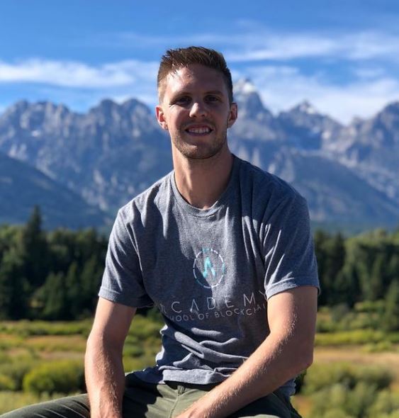 Who is Chris Long? Wiki, Biography & Facts About Chloe Trautman's Boyfriend