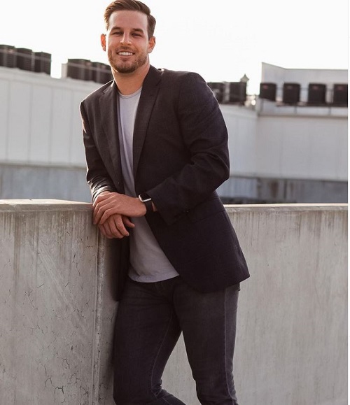 Who is Riley King? Wiki, Biography & Facts About Carly Pearce’s Boyfriend