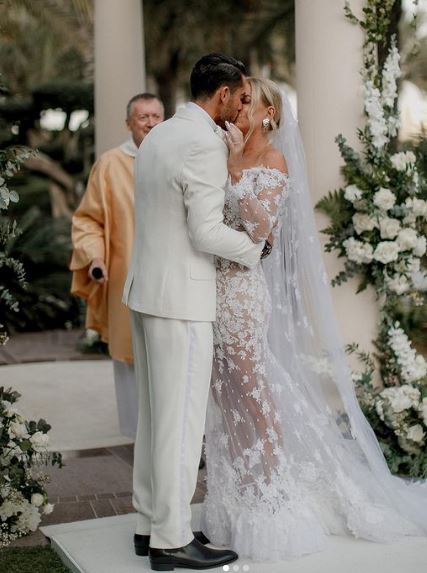 Who is Caroline Stanbury? Wiki, Biography, Net worth, Husband, Kids ...