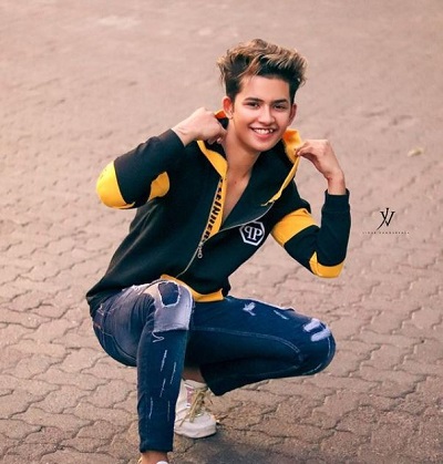 Who is Deepak Joshi? Wiki, Biography, Age, Girlfriend, Parents, Caste ...