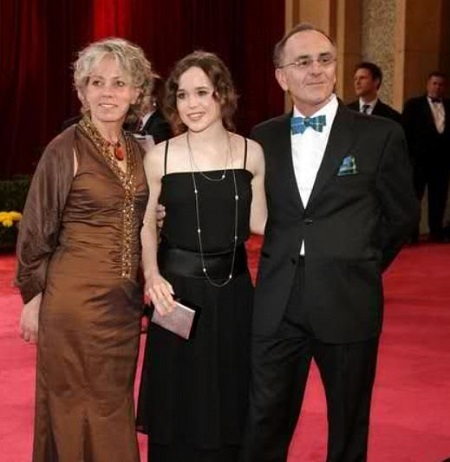 Ellen Page [Elliot Page] Wiki, Biography, Net worth, Age, Wife, Parents ...