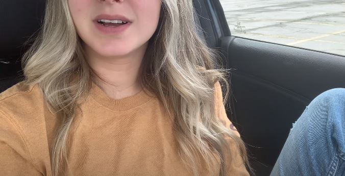 Emma Claire [Midwestemma] Wiki, Biography, Age, Height, Net worth ...