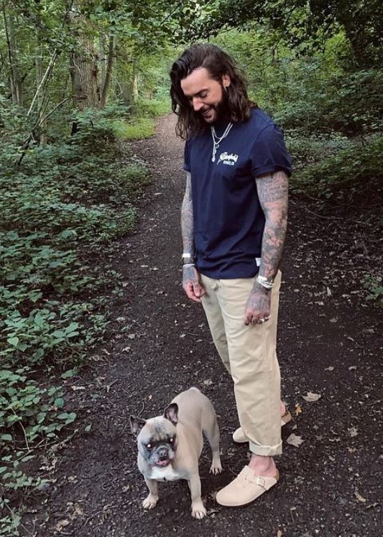 Pete Wicks Wiki - Biography, Age, Height, Son, Net worth, Wife ...
