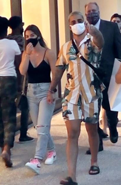 Who is Susana Gomez? Wiki, Biography, Age, Family & Facts About Maluma ...
