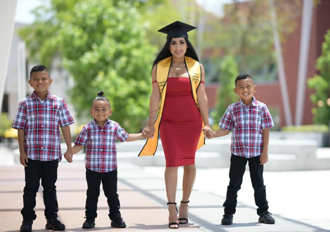 Who was Jeanette Gallegos? Wiki, Biography, Kids, Age & Facts About J ...