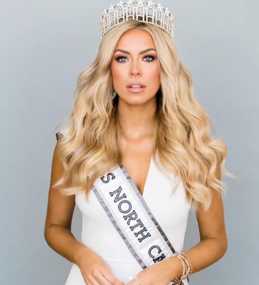 Who is Laura Little? Wiki, Biography, Net worth, Husband, Kids, Family ...