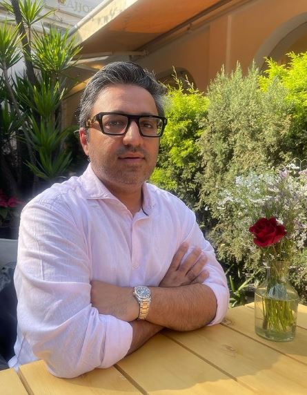 Ashneer Grover Biography, Wiki, Wife, Net worth, Parents, Family, Kids ...
