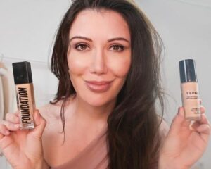 Who is Lorry Hill? Wiki, Biography, Net worth, Husband, Plastic Surgery ...