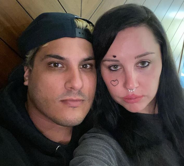 Who is Paul Michael? Amanda Bynes' Fiancé Wiki, Biography, Net Worth ...