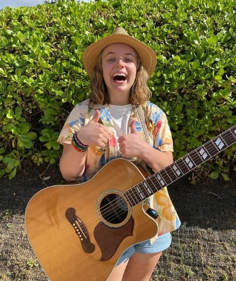 Leah Marlene (American Idol) Wiki, Biography, Age, Height, Parents ...