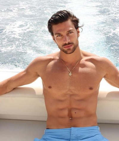 Who is Simone Susinna? Wife, Wiki, Biography, Age, Height, Net Worth ...