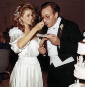 Who is Claudia Heffner Peltz? Wiki, Age, Net Worth, Husband, Kids ...
