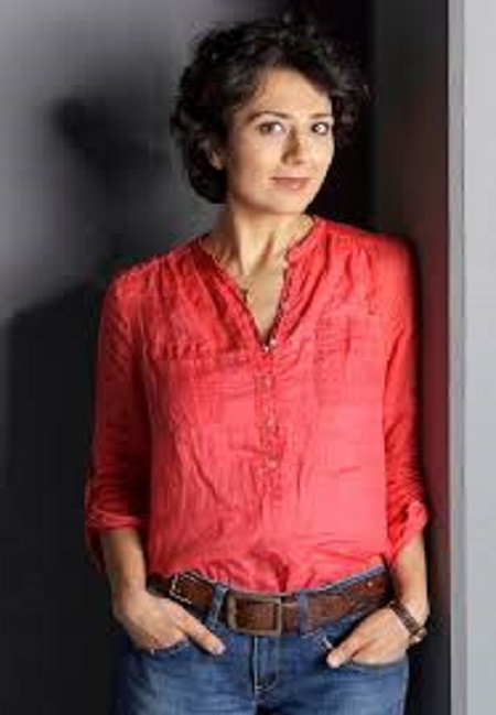 Golineh Atai Wiki, Biography, Age, Husband, Family, Net worth, Children ...