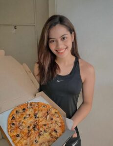 Jennifer Nierva Height, Weight, Wiki, Biography, Age, Parents ...
