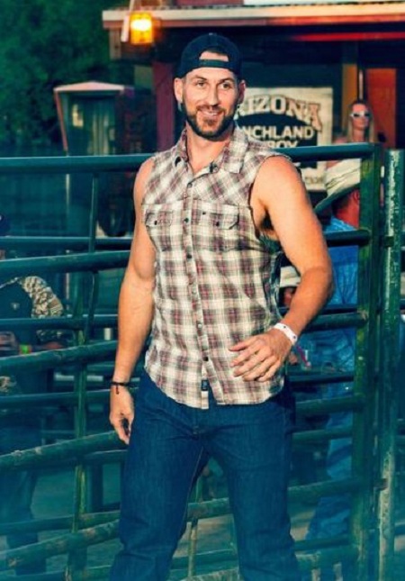 Chase McNary: Wiki, Biography, Girlfriend, Age, Height, Wife, Family ...