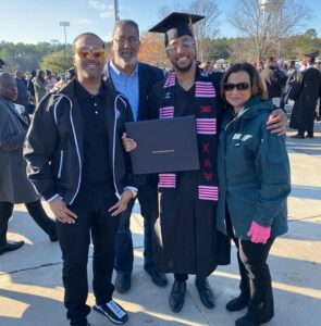 Who is Jason Lary Mayor? Wiki, Biography, Age, Wife, Net worth, Parents ...