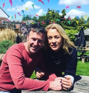 Graham Swift Wiki (Sarah Beeny's Husband) Age, Biography, Family, Net ...
