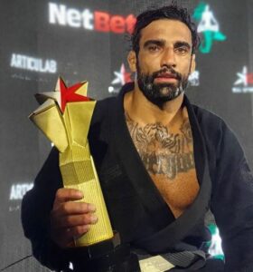 Leandro Lo Height, Weight, Age, Wiki, Biography, Wife, Parents, Net ...