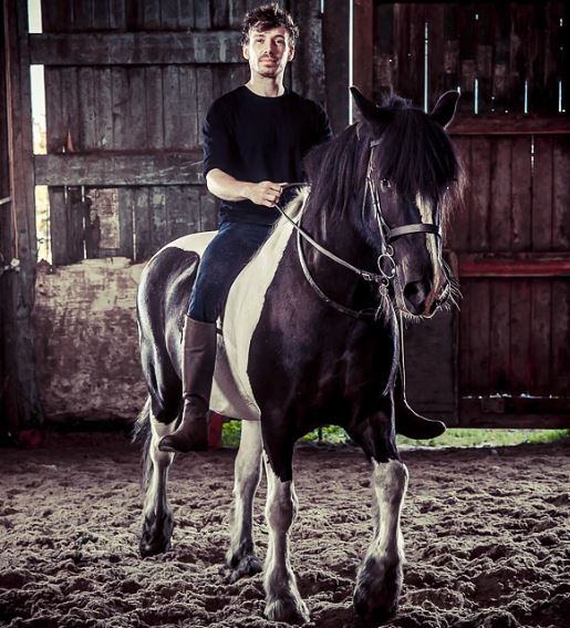Who is Sam Gannon 'Emmerdale Actor'? Wiki, Biography, Age, Wife ...