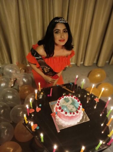 Sanya Iyer Wiki: Biography, Parents, Age, Height, Boyfriend, Caste, Net ...