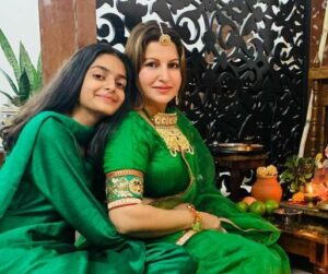 Yashodhara Phogat Wiki (Sonali Phogat's Daughter) Age, Biography ...