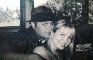 Holly Jane (Mormon Mom) Wiki, Biography, Age, Husband, Family, Net ...