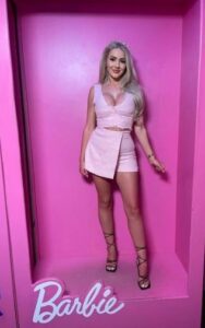 Bonnie Brown (Model) Wiki, Biography, Net worth, Age, Height, Boyfriend ...