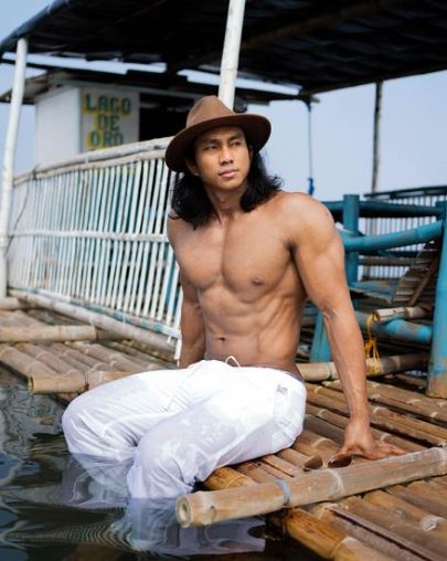 Rendon Labador: Wiki, Biography, Height, Age, Wife, Family, Girlfriend ...