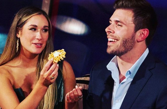 Who is Zach Shallcross? Wiki, Biography, Age, Girlfriend, Parents ...