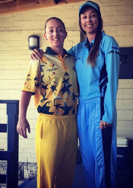 Emily Smith (Cricketer) Height, Wiki, Bio, Age, Husband, Family, Stats ...