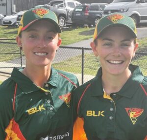 Emily Smith (Cricketer) Height, Wiki, Bio, Age, Husband, Family, Stats ...