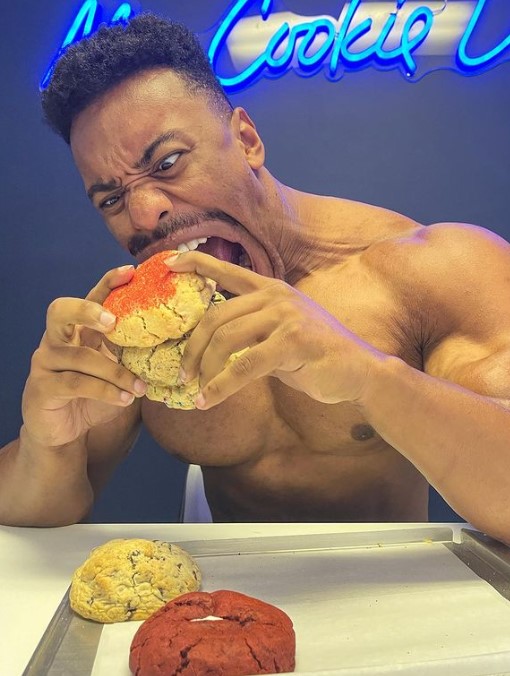 Larry Wheels: Wiki, Height, Weight, Age, Wife, Parents, Net worth, Diet ...