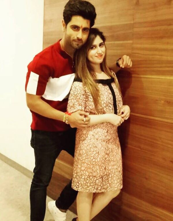 Who is Richa Gera? Wiki, Age, Husband, Parents, Siblings, TV Serials ...