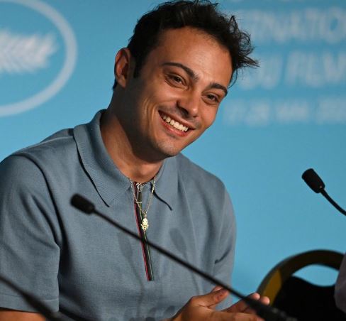 Sofiane Bennacer Wiki: Age, Girlfriend, Family, Height, Movies, Net ...